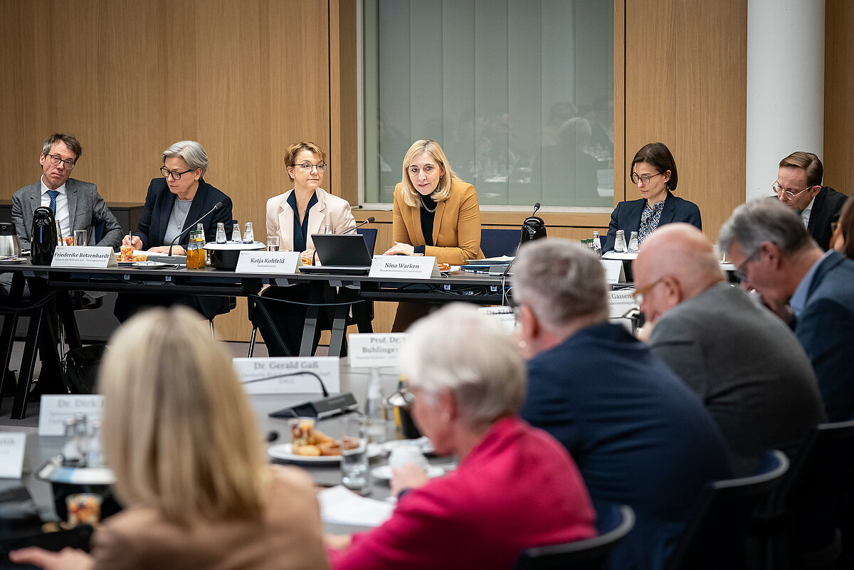 Warken: „Alle Seiten werden von dieser Reform profitieren“ | BMG